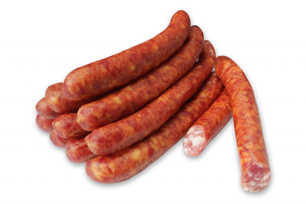 Golßener-Produkte an der Theke: Die schmeckt richtig gut, die Wurst!